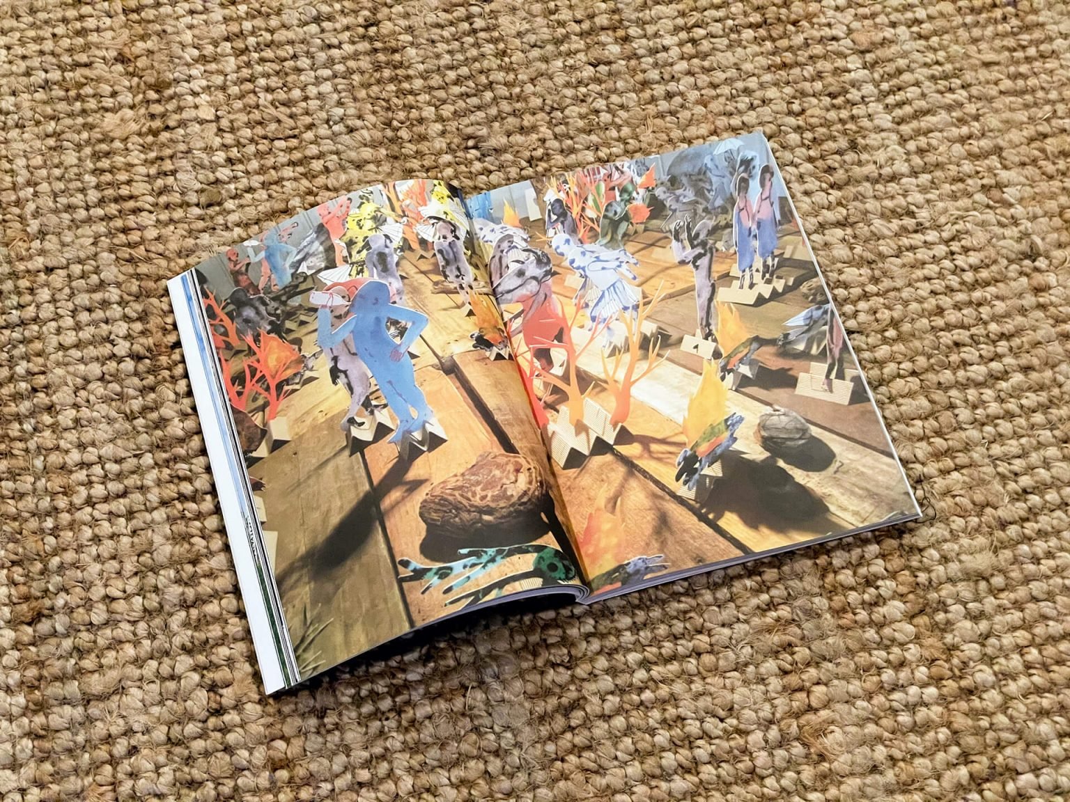 Uncoated Magazine | אנקואטד — מגזין עיצוב קיצוני